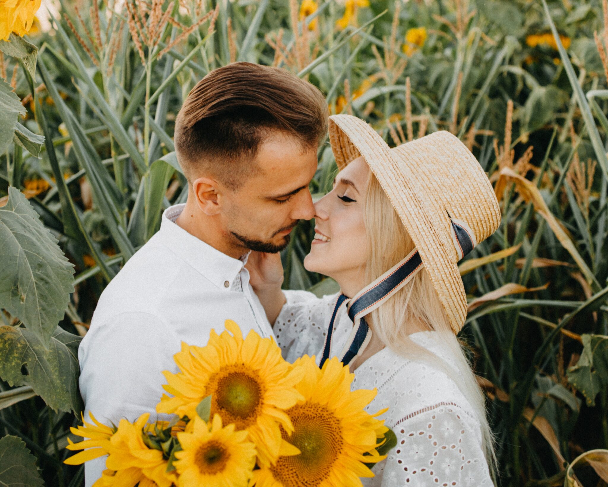 Kissing soulmate for the first time? 16 amazing things to expect